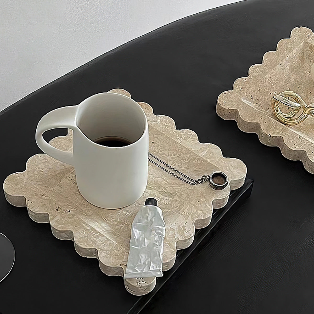 Kira Scalloped Stone Display Tray – MUNKEN