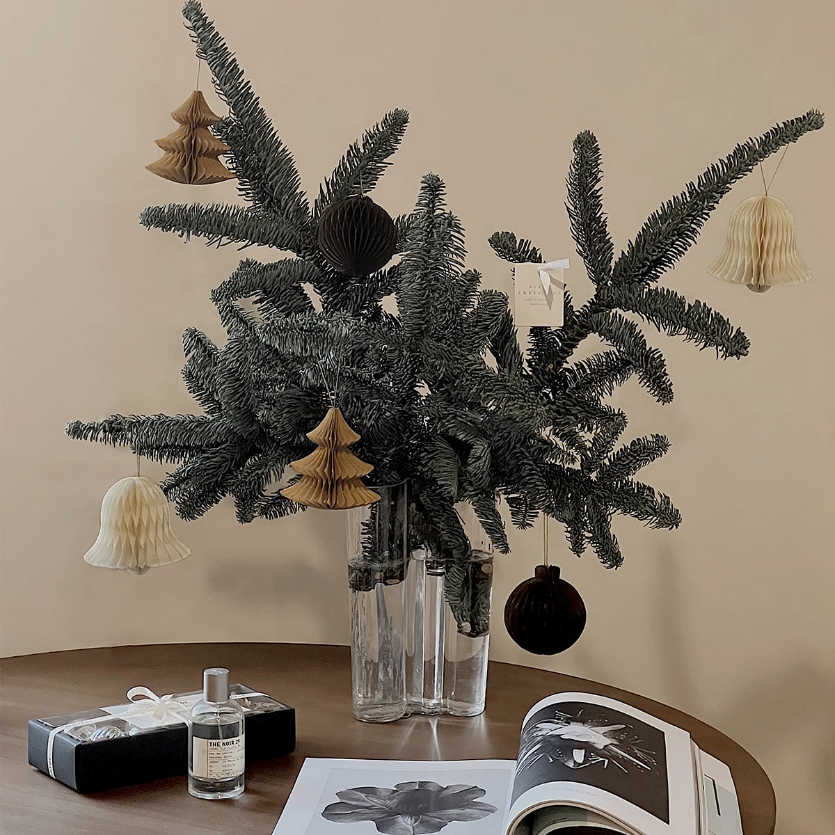 Jullan Honeycomb Paper Ornaments, Set of 6 – MUNKEN